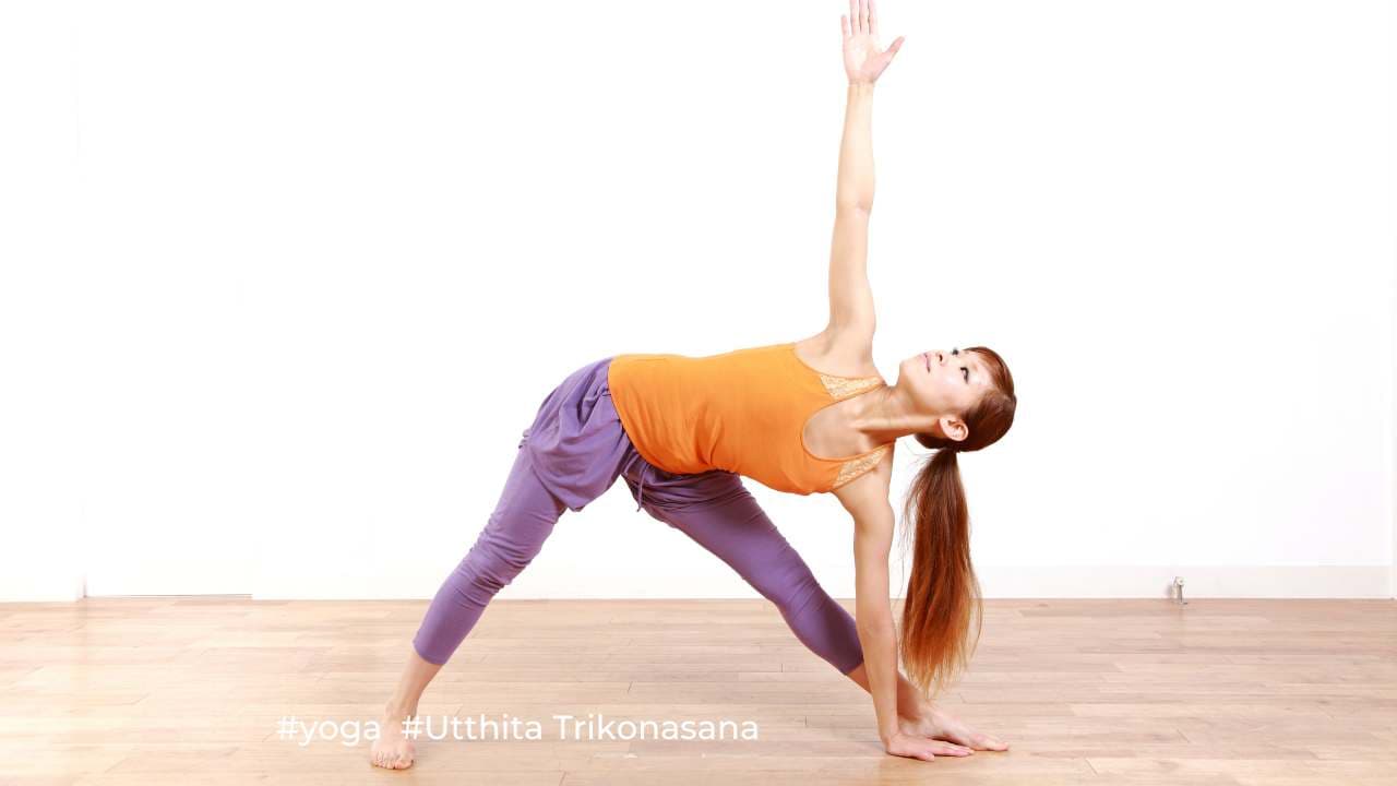 How To Do Extended Triangle Pose (Utthita Trikonasana)